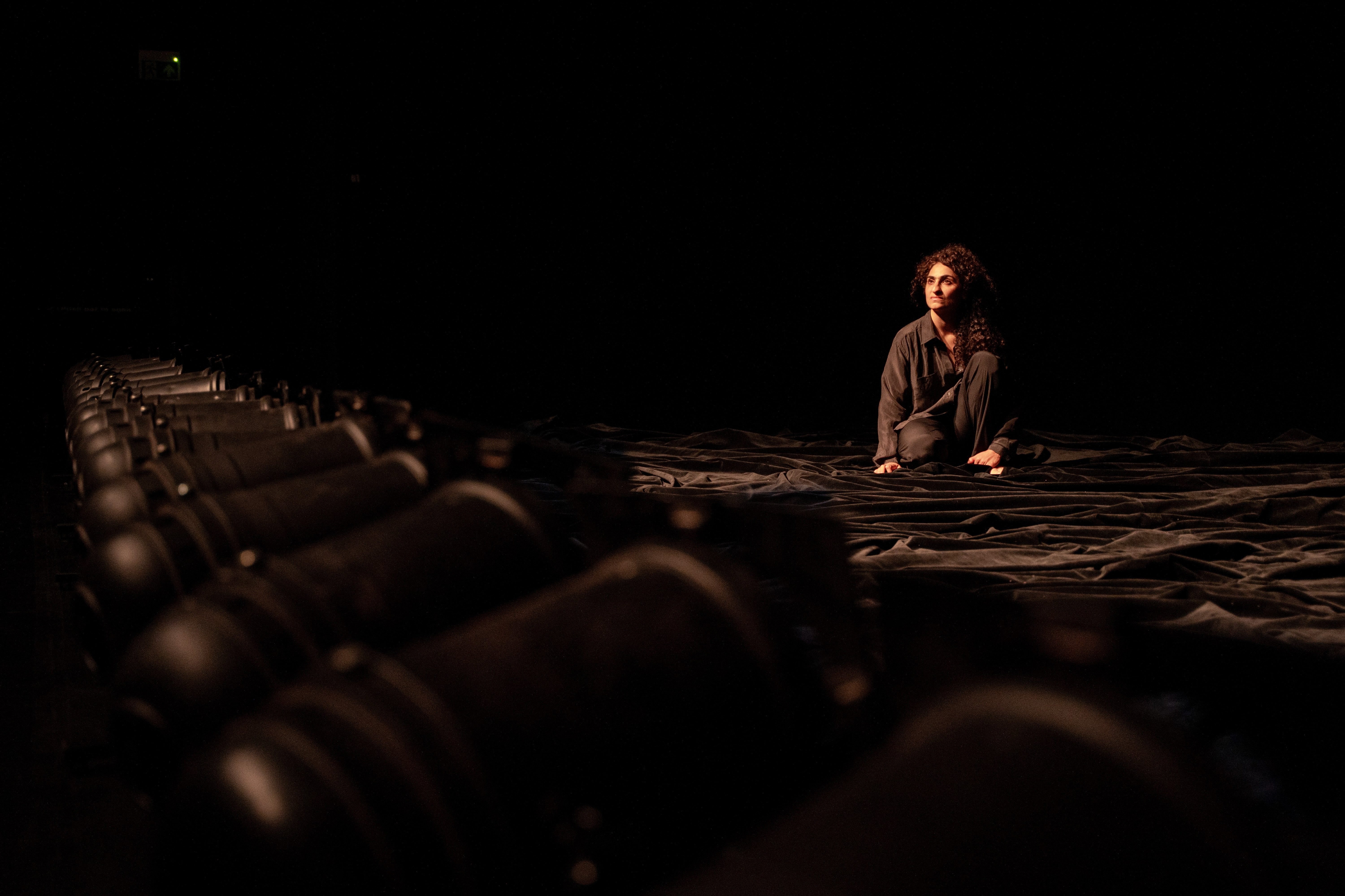 Nastaran Razawi Khorasani & Theater Rotterdam / This is not a dance ...